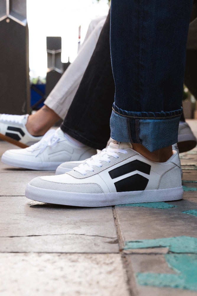 SPLAY 101 Graphite Shoes – Sleek, Lightweight & Ultra-Flexible – Splay ...