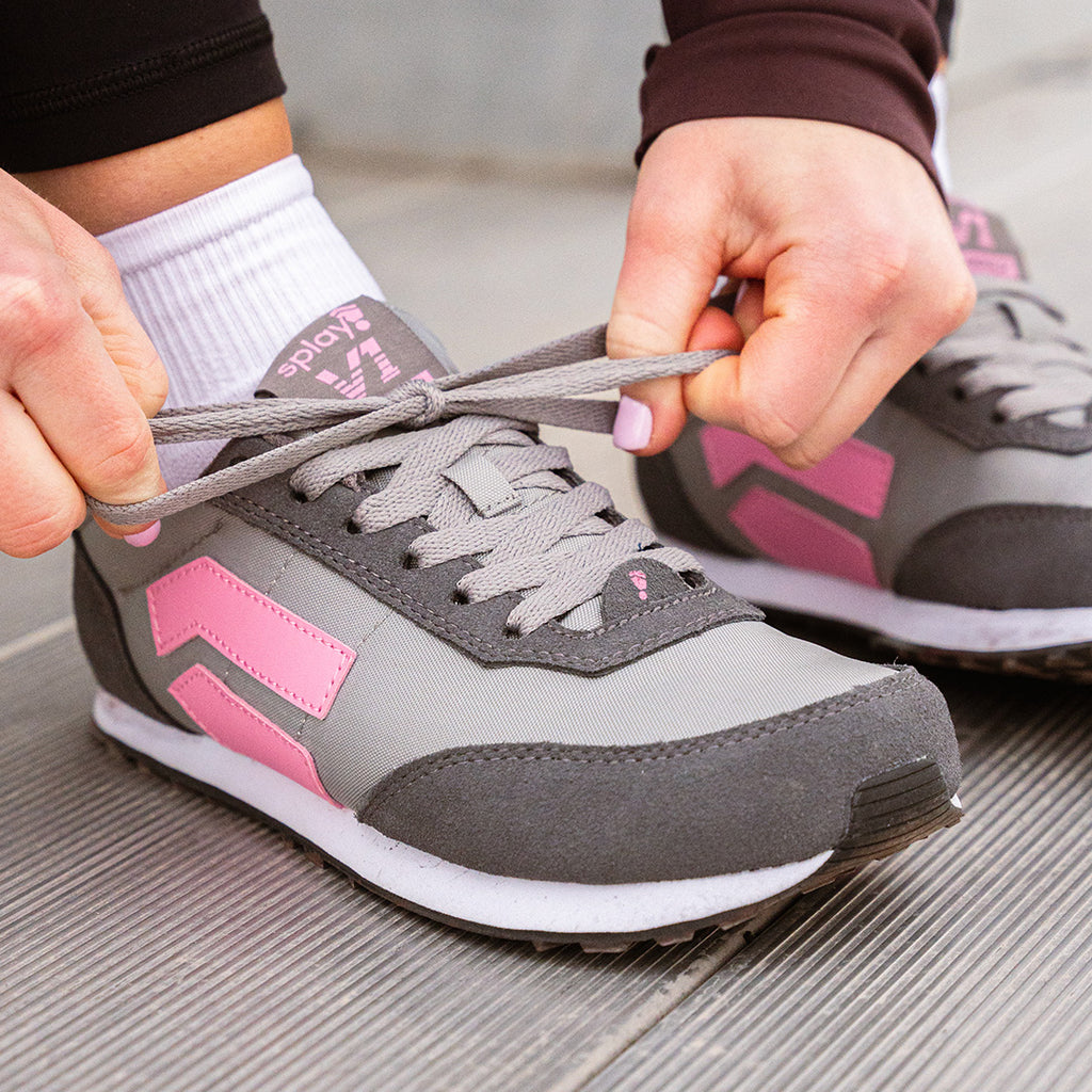 RUNNER V1 Varsity Pink – Splay Shoes